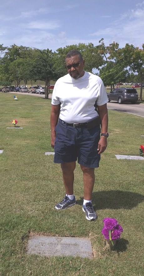 Visitando a mi padre en su última morada… – Archivo del Diario ...